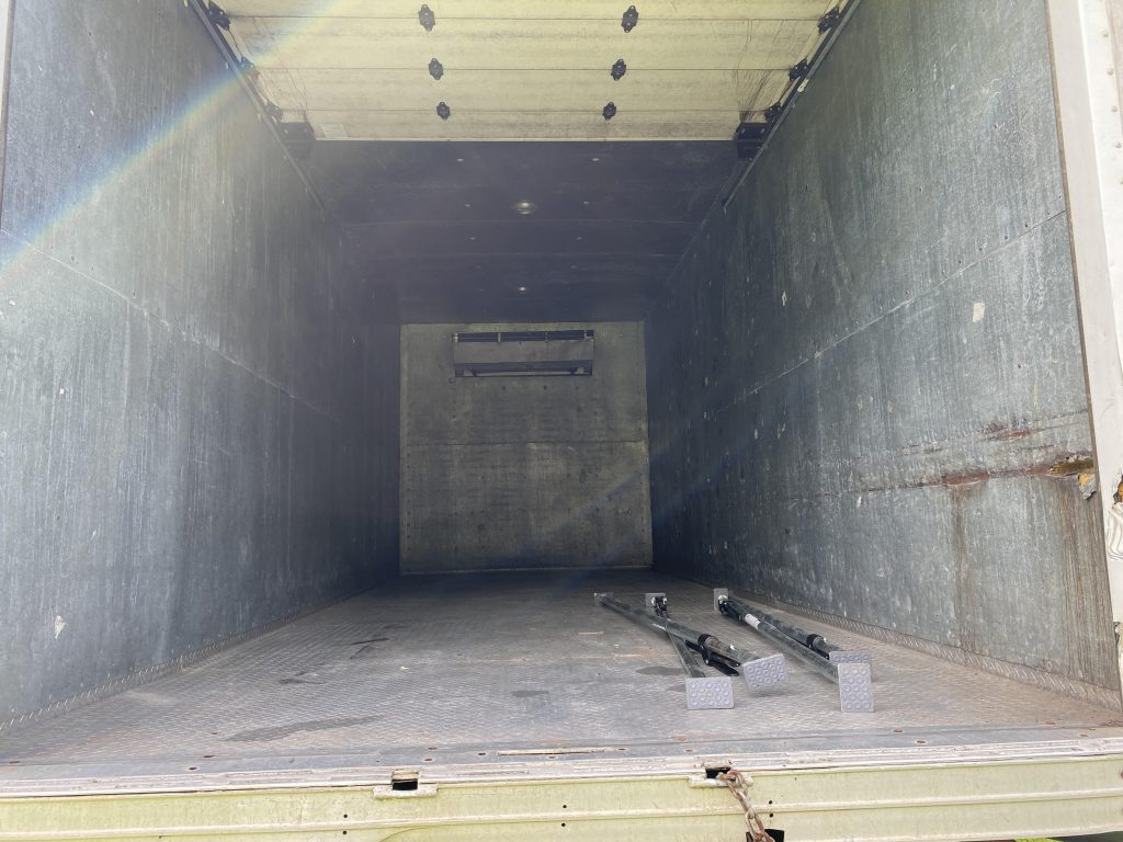 2014 Freightliner Business Class Reefer Truck – Nationwide Auctions